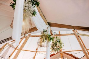 Our sustainable boho styled tipi shoot - Fiesta Fields